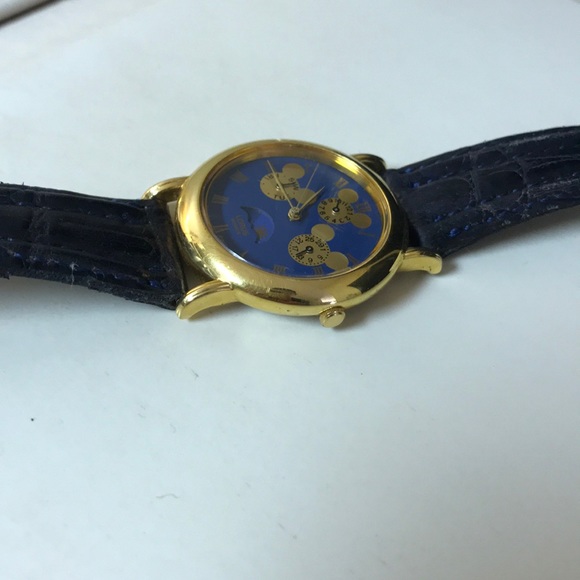 Disney | Accessories | Disney Sunmoon Phase Unisex Chronograph Watch ...